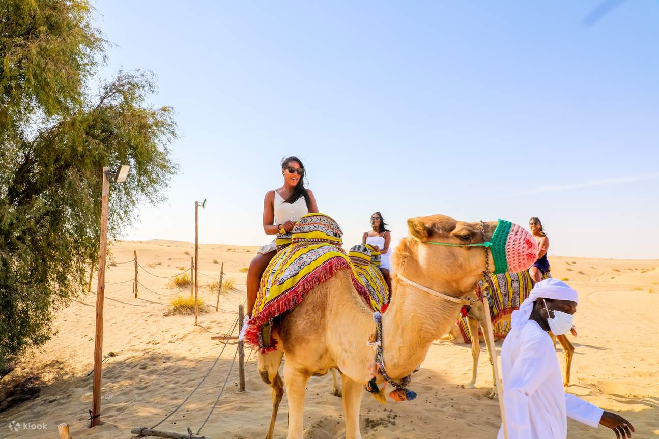 Luxury Desert Safari with Vintage G-Class & Al Marmoom Oasis Dinner ...