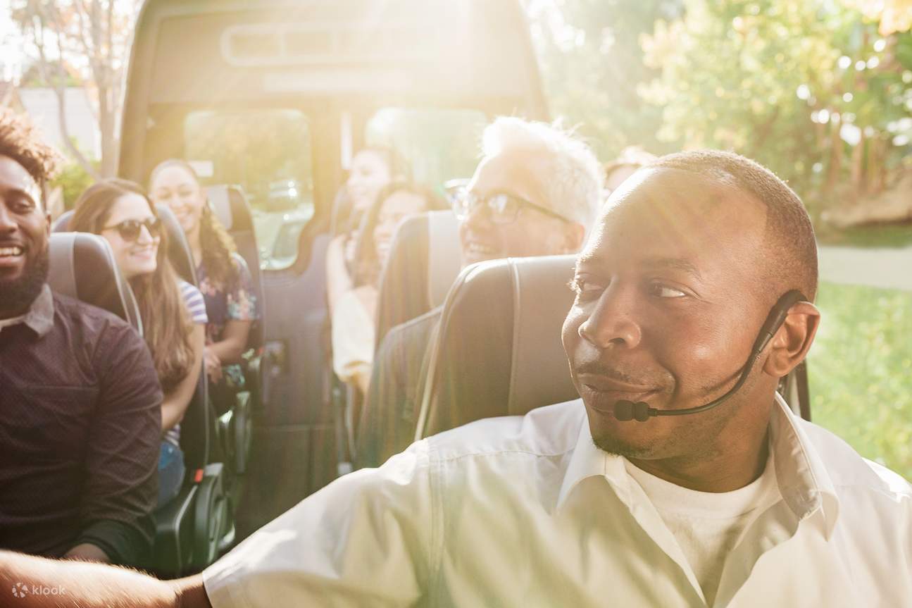 Los Angeles TMZ Celebrity Join In 2-hour Bus Tour - Klook