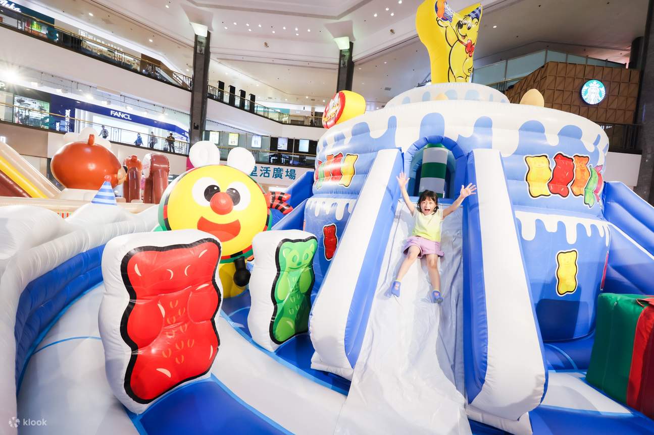 Hong Kong Jumptopia Tickets - Plaza Hollywood - Klook Hong Kong