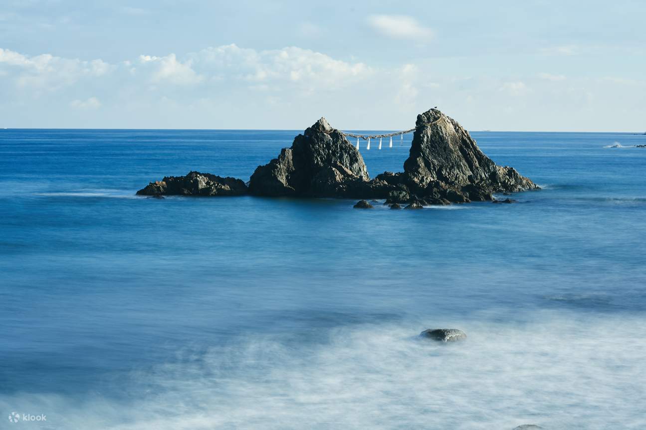 Fukuoka Day Trip: Itoshima Meoto Iwa (Wedded Rocks), Ichiran Forest ...