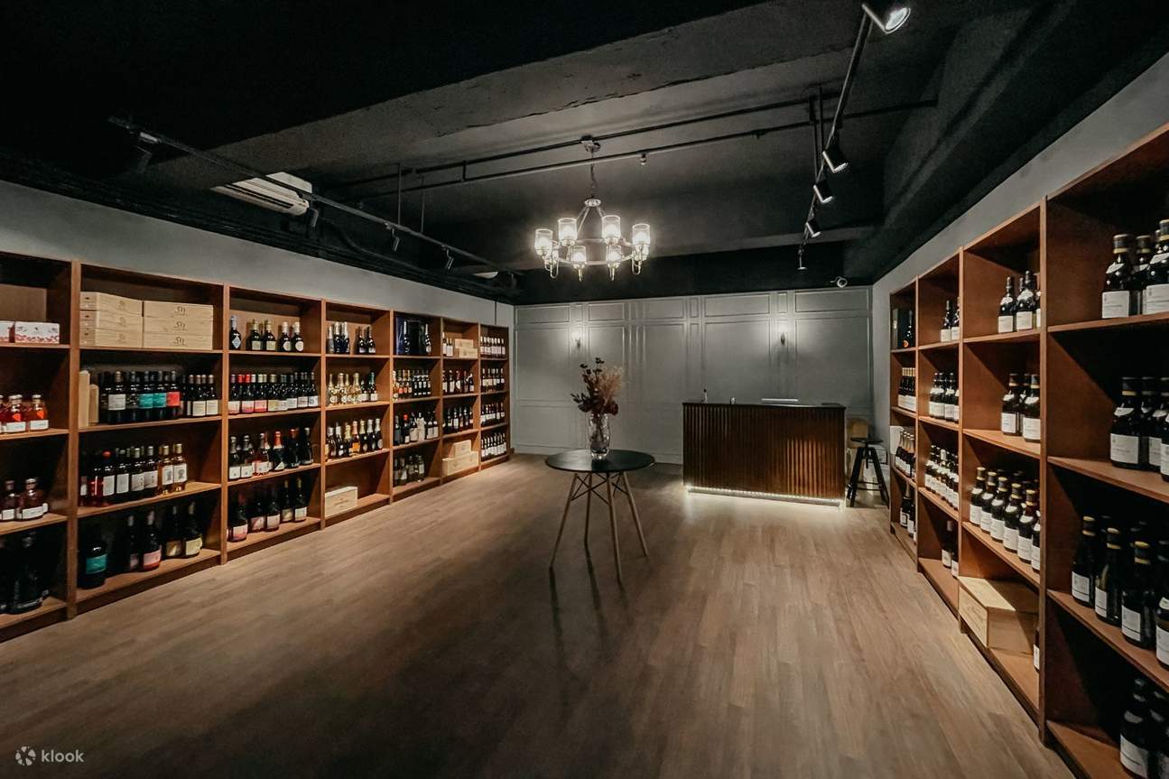 Pinewood Wine - 1-HR WINE TASTING TOUR｜Hung Hom - Klook