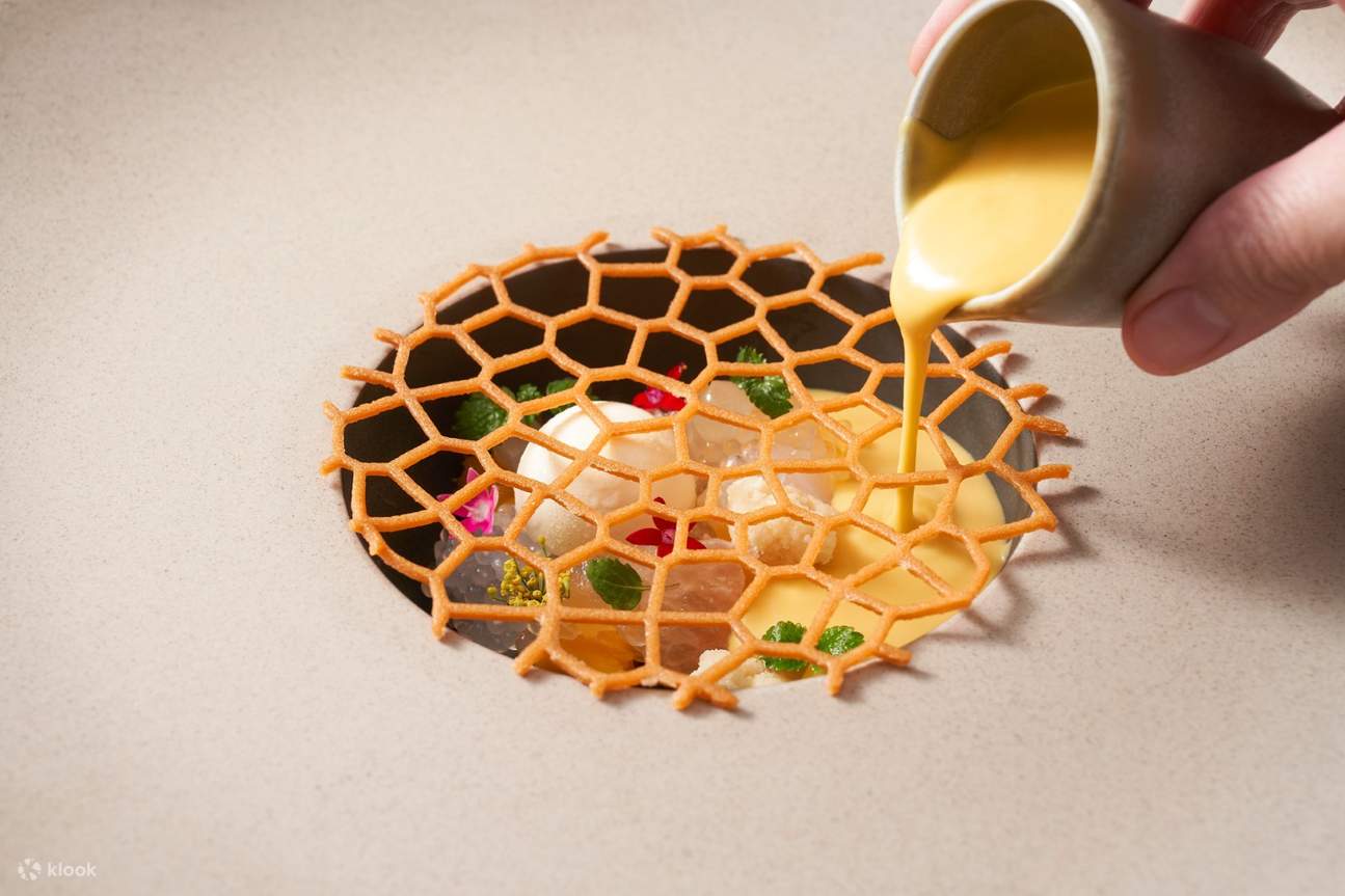 Path Restaurant in Singapore - Klook Hong Kong