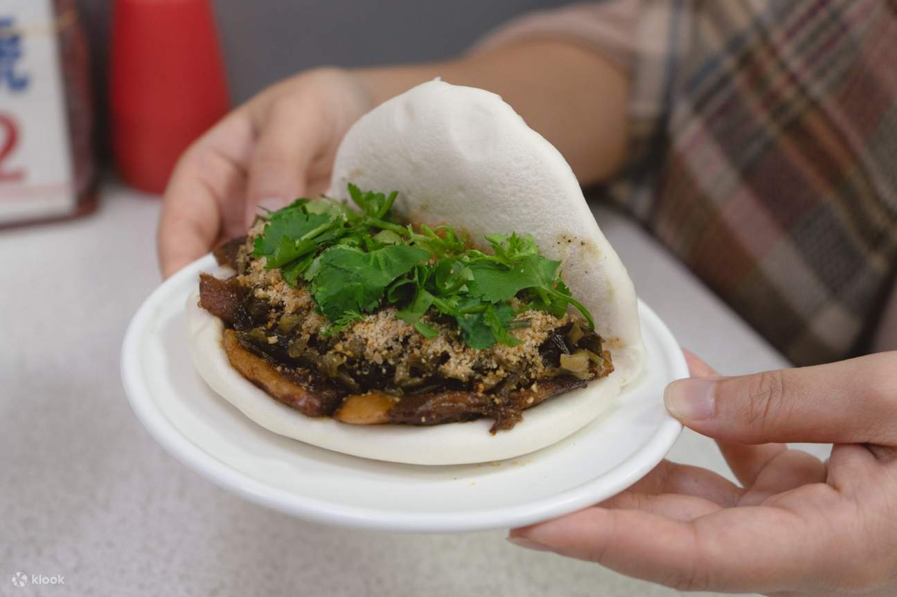 Lan Jia Gua Bao at Gongguan Station - Klook India