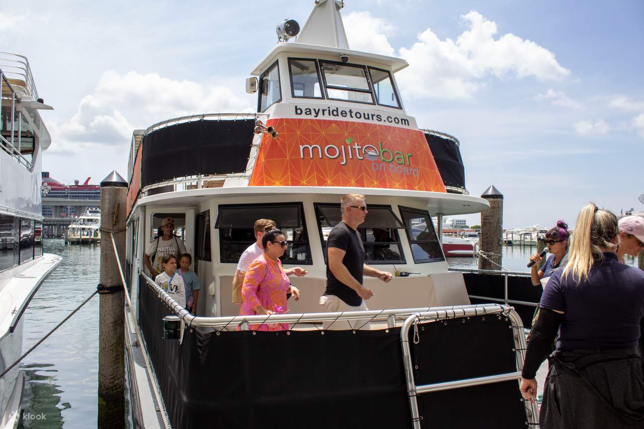 Terokai Kemegahan Miami: Lawatan Bot Menakjubkan ke Rumah Agam ...