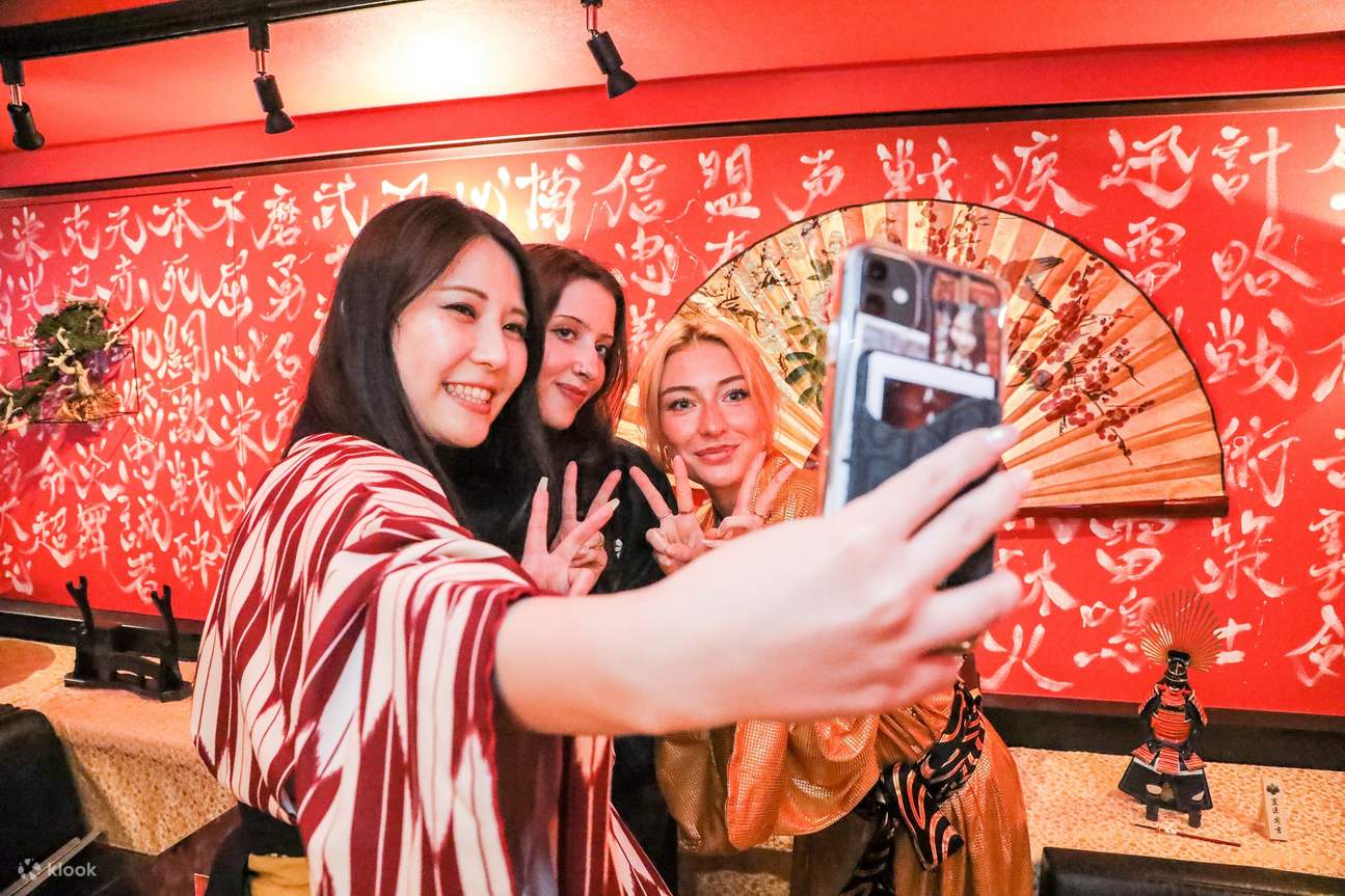 Tokyo Shogun Samurai Bar: Sake and Whisky Tasting with Costume - Klook ...
