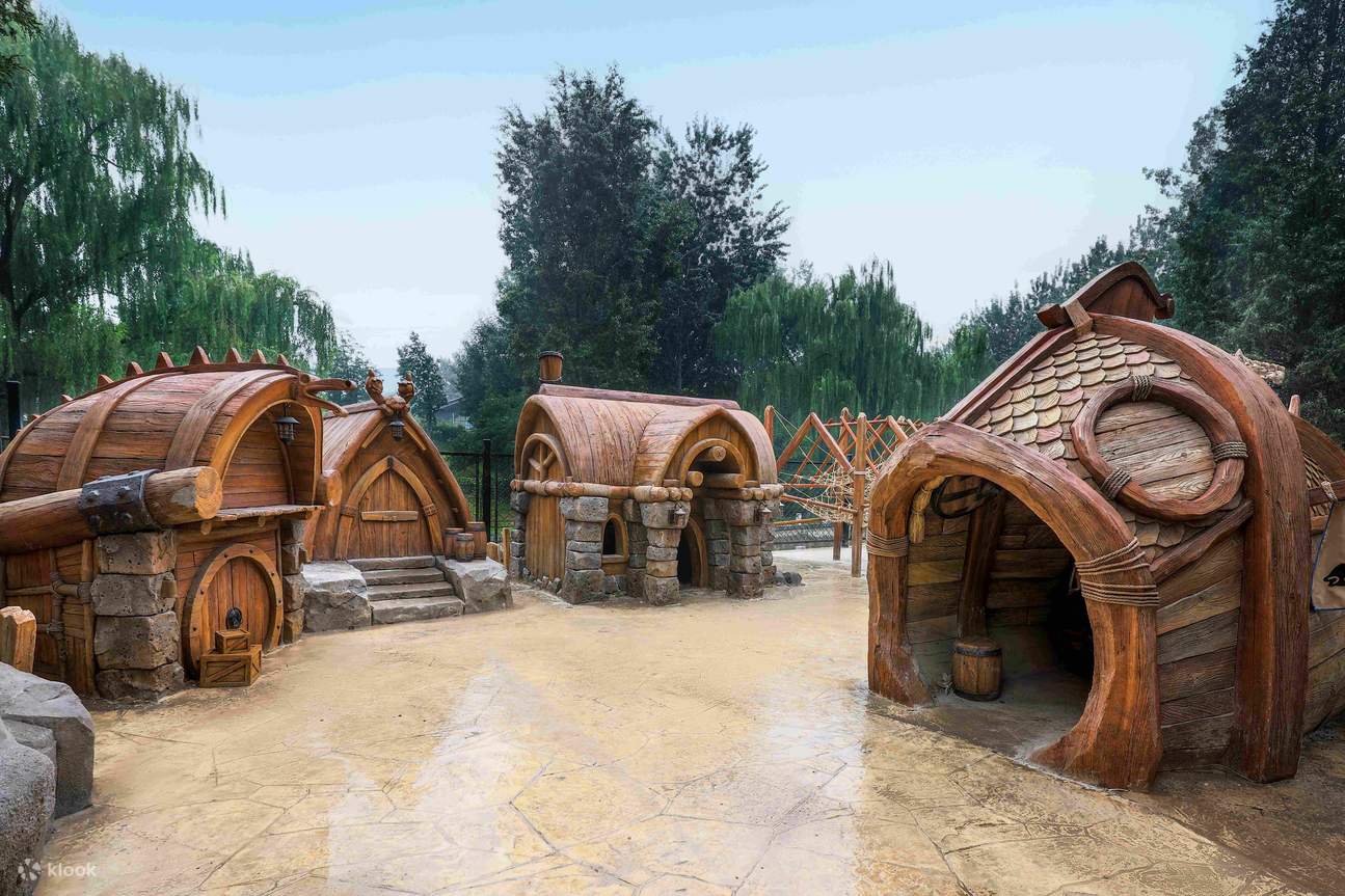 Beijing Pop Mart City Park + Liangma River Cruise-Blue Harbor Pier ...