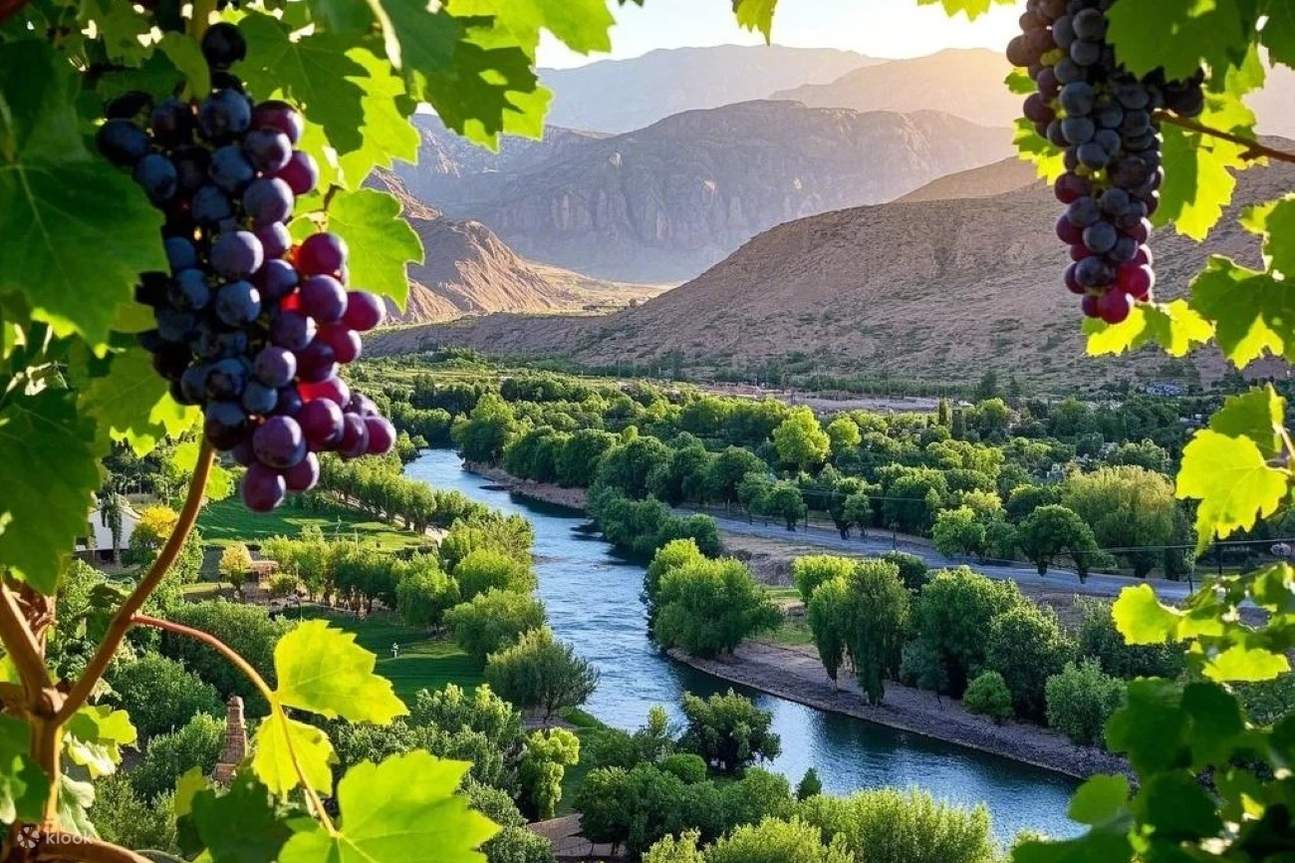 Grape Valley & Flaming Mountain & Kumtag Desert Round-Trip Day Tour by ...