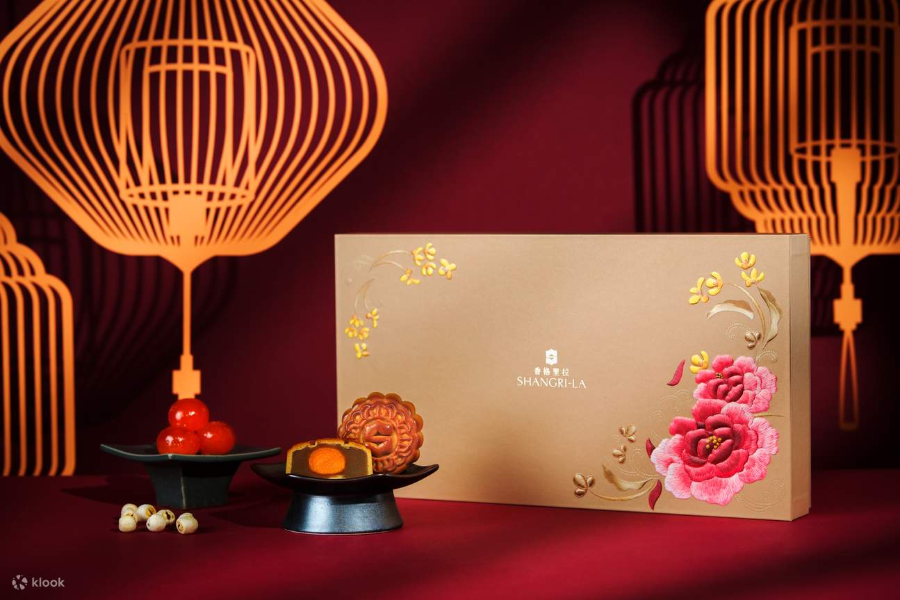 Kowloon Shangri-La Mooncake offer | Shang Palace Mini Egg Custard ...