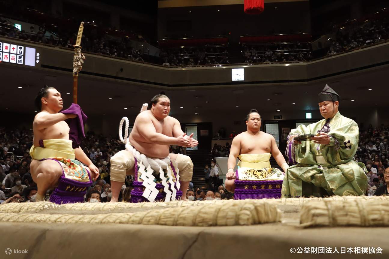 2026 Osaka Grand Sumo Viewing & HIRAKUZA Sumo Workshop Experience ...