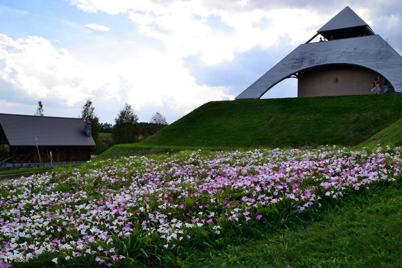 Furano and Biei One Day Bus Tour with All-you-can-eat Melon - Klook