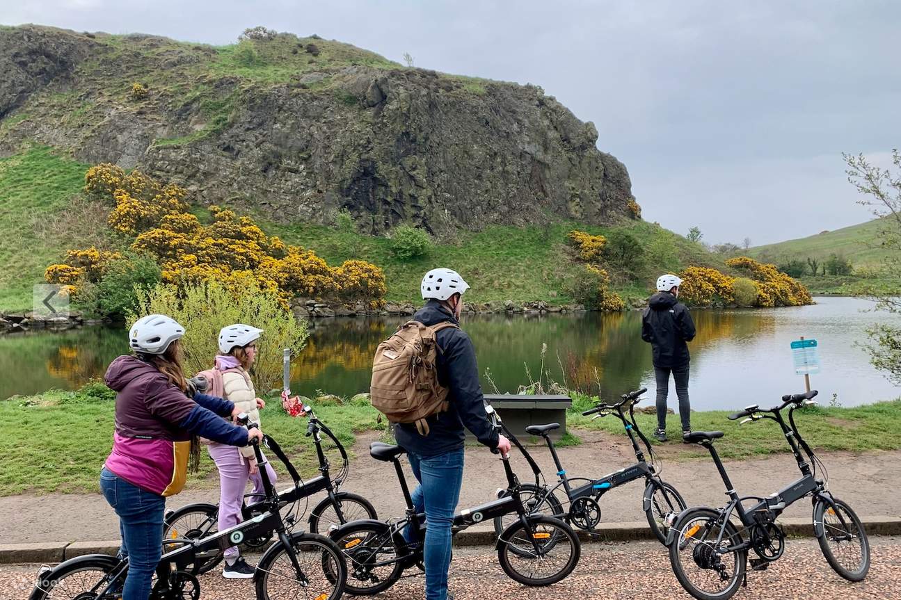 Edinburgh Royal History E-bike Tour - Klook