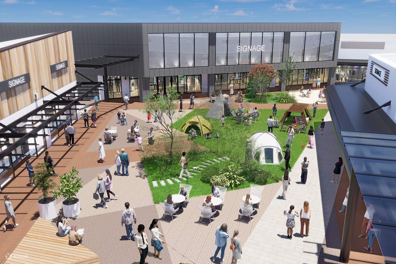 JR Ueno Station (in front of the park exit rotary)/Ginza (GINZA SIX) ⇔ ...