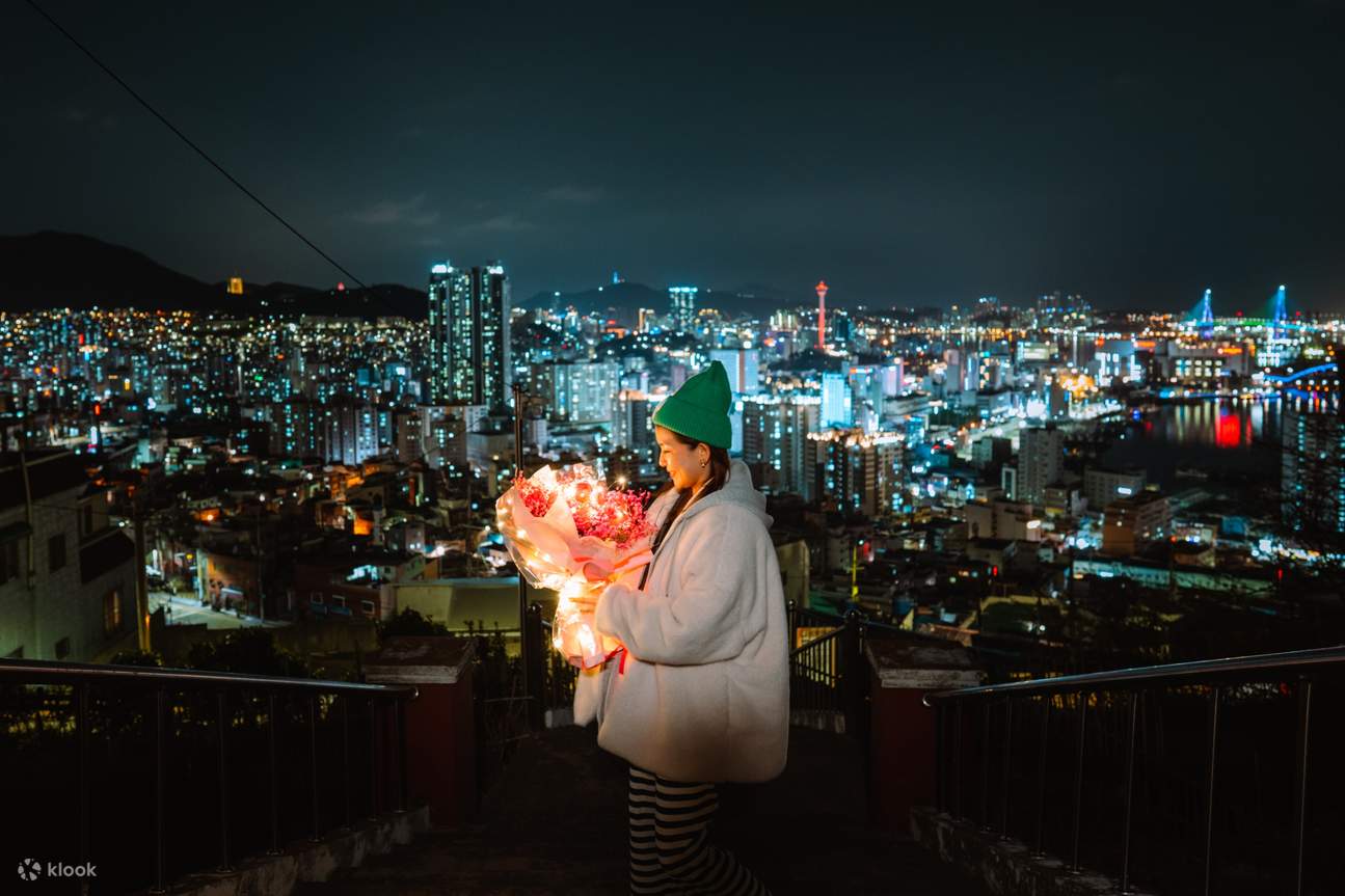 Busan Night Small Group Photo Tour - Klook Singapore