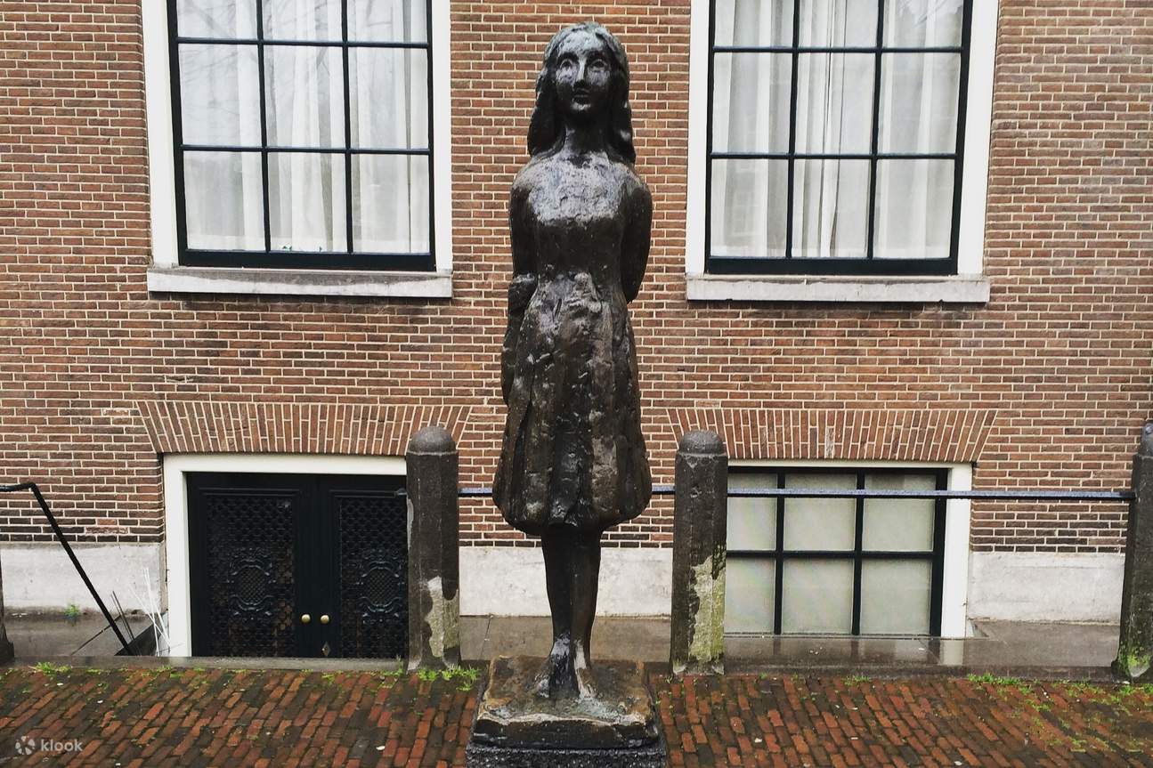 Tour privado a pie por la casa de Anne Frank, Jordaan y Vondelpark ...