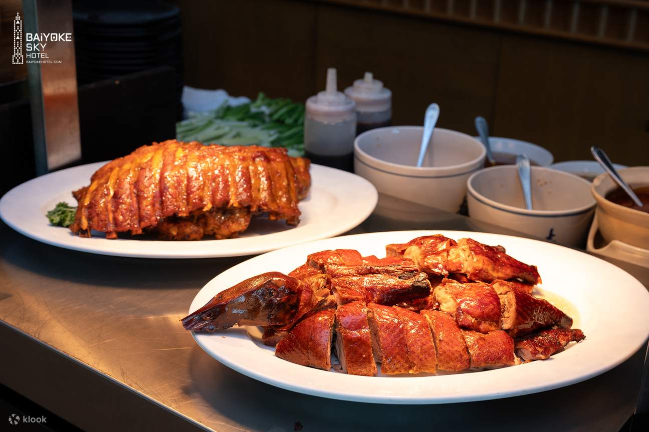 Baiyoke Sky Hotel 79th Floor Stella Palace Chinese Buffet with ...