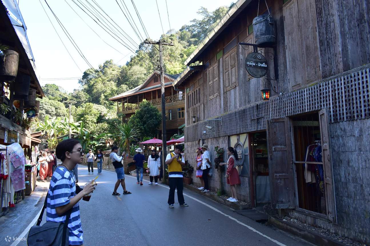 One Day Tour Mae kampong, Mon Jam, Doi Inthanon - Klook Singapore