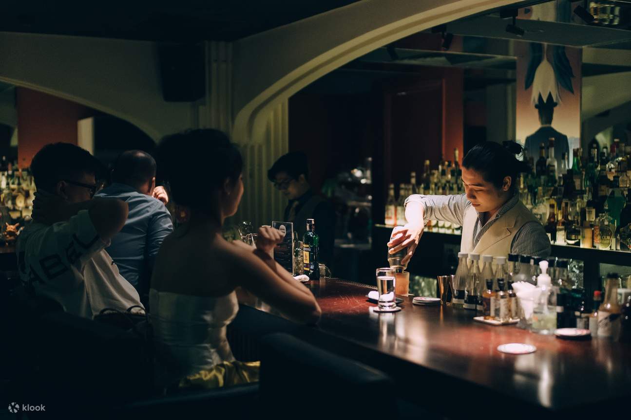 Dining Experience At Rabbit Hole - Asia's 50 Best Bars - Klook Việt Nam