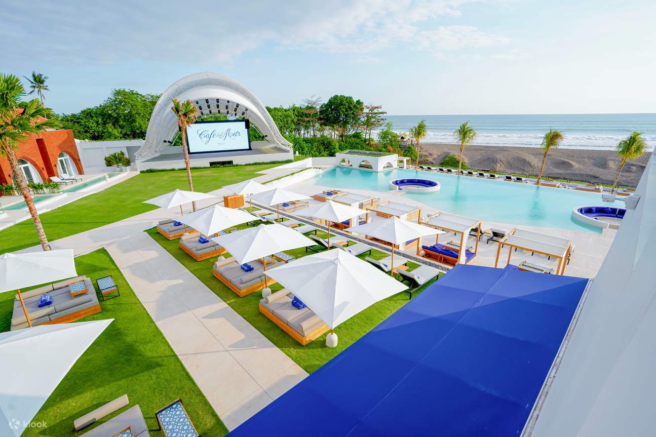 Cafe del Mar Beach Club Day Pass in Canggu, Bali - Klook