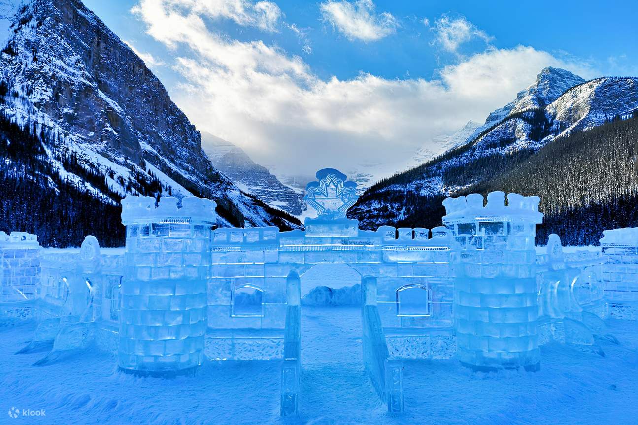 Tur Jalan Kaki di Es di Danau Louise, Johnston Canyon, dan Pemandian ...