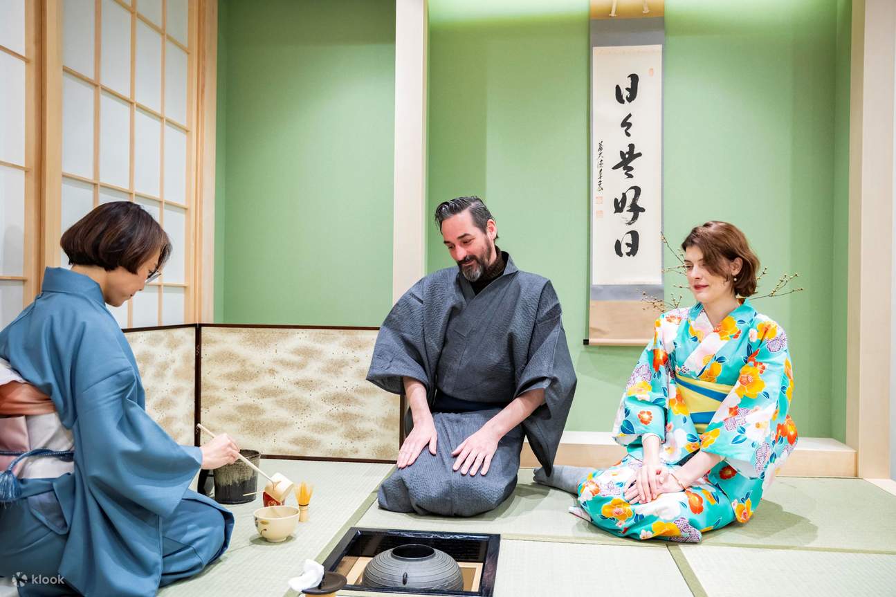 Tokyo: Authentic tea ceremony experience with a tea master in Ginza ...