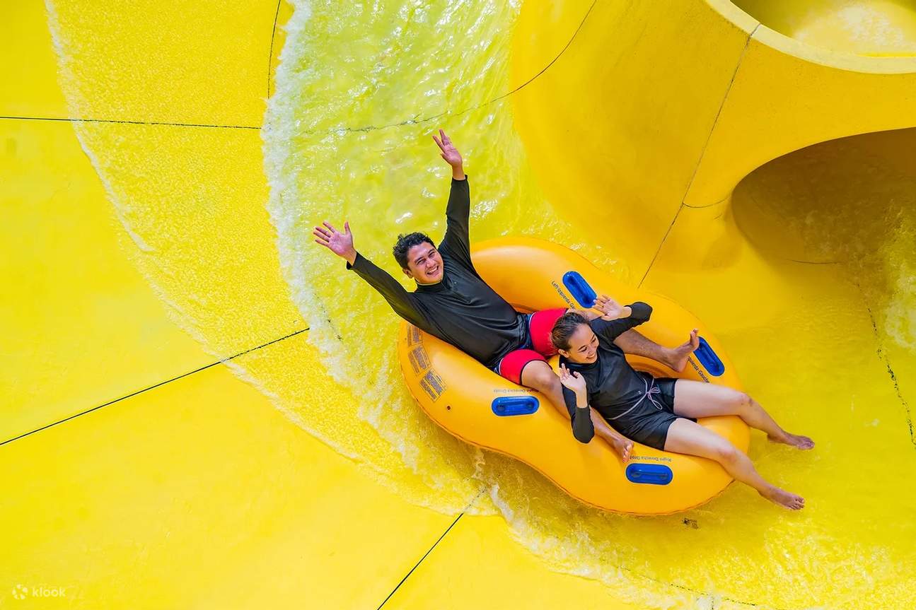 Go! Wet Waterpark Ticket in Bekasi - Klook