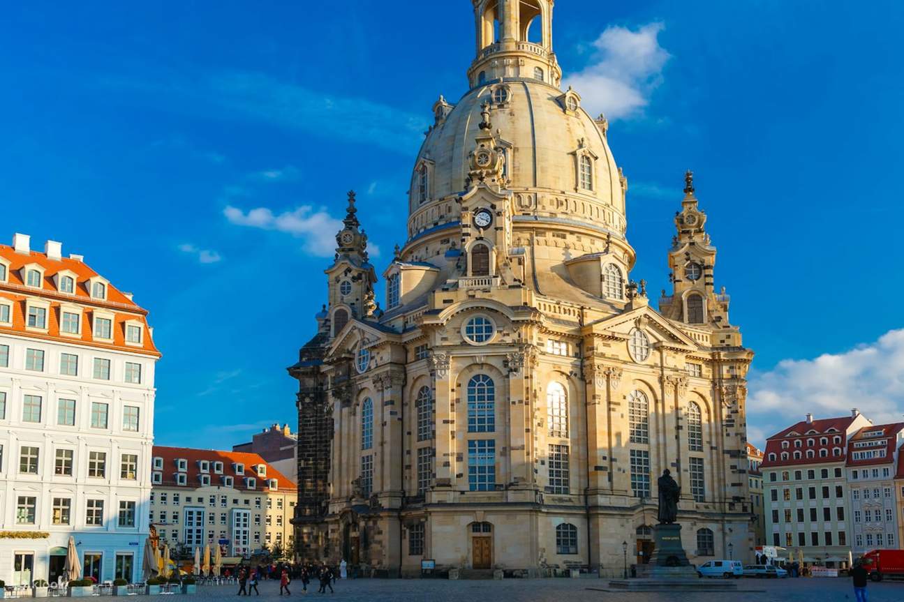 Dresden Hop-On Hop-Off Bus - Klook Australia