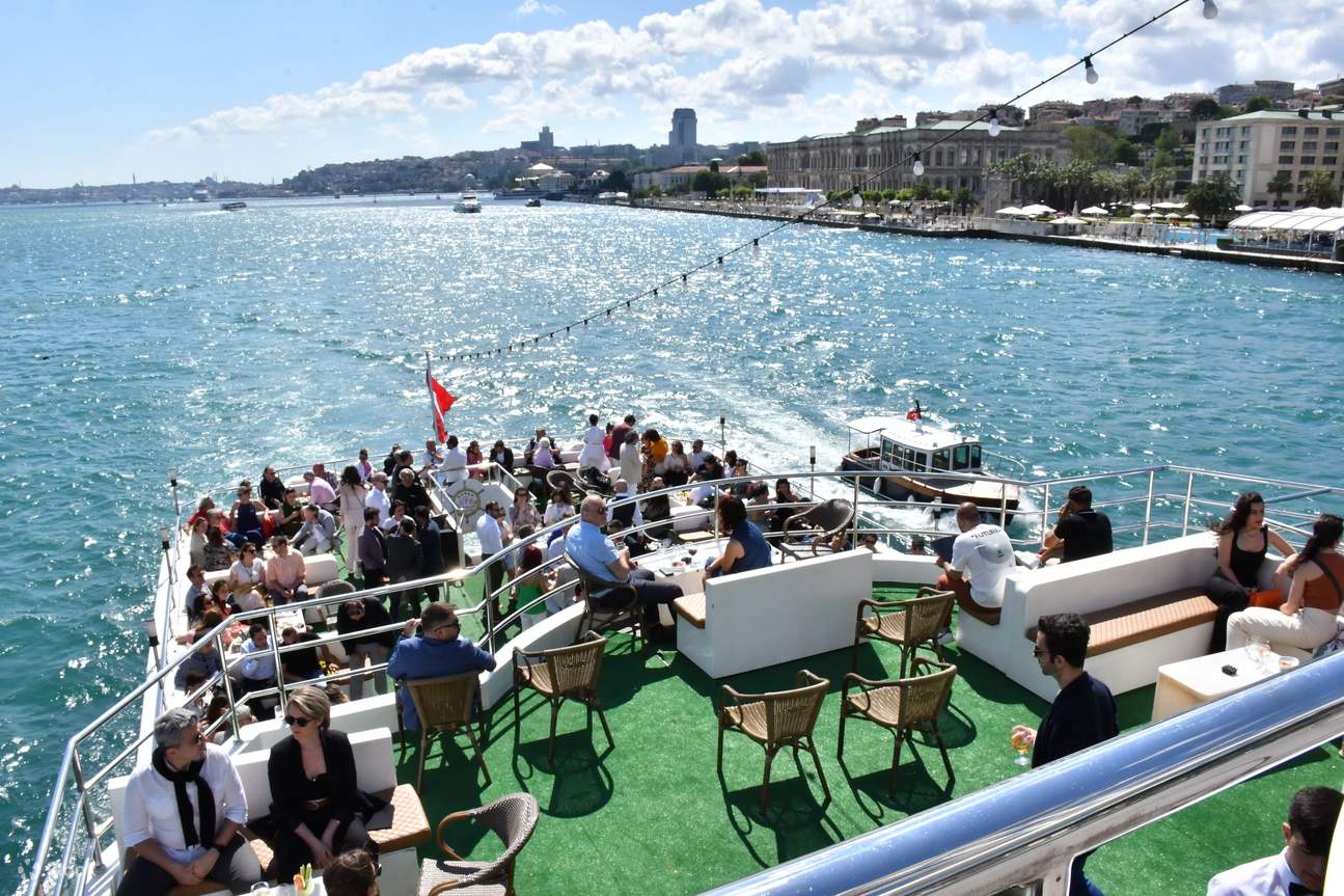 Mega Lufer Sunset Sightseeing Cruise with Audio Guide in Istanbul ...