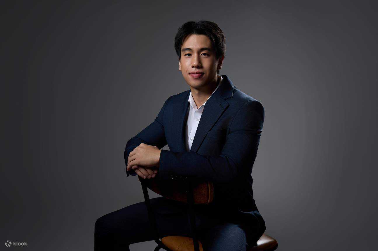 CentralWorld, Bangkok⎮Portraits Studio (Makeup & Photoshoot) - Klook ...