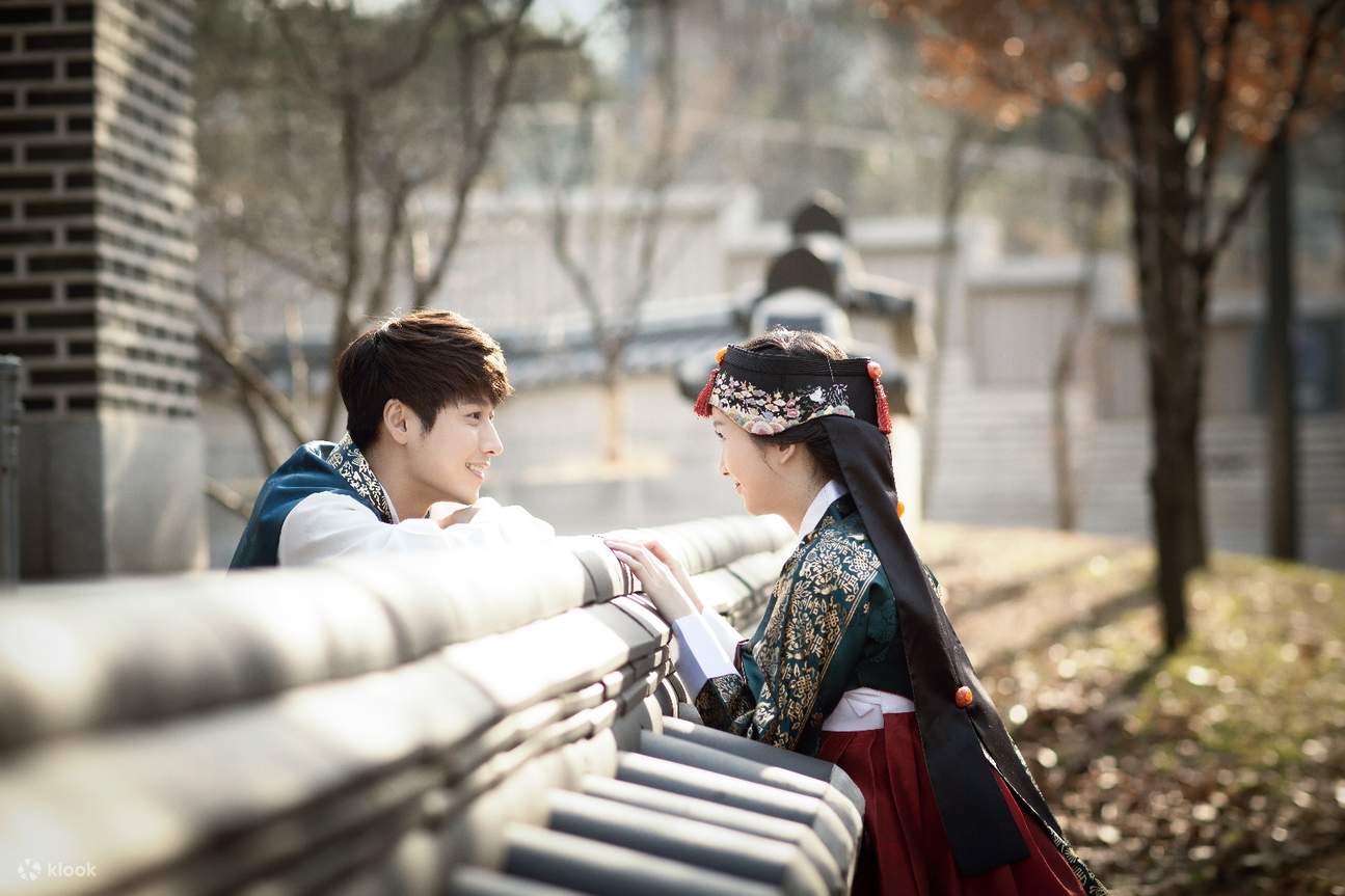 Hanbok Portrait Experience by Z-and in Seoul - Klook