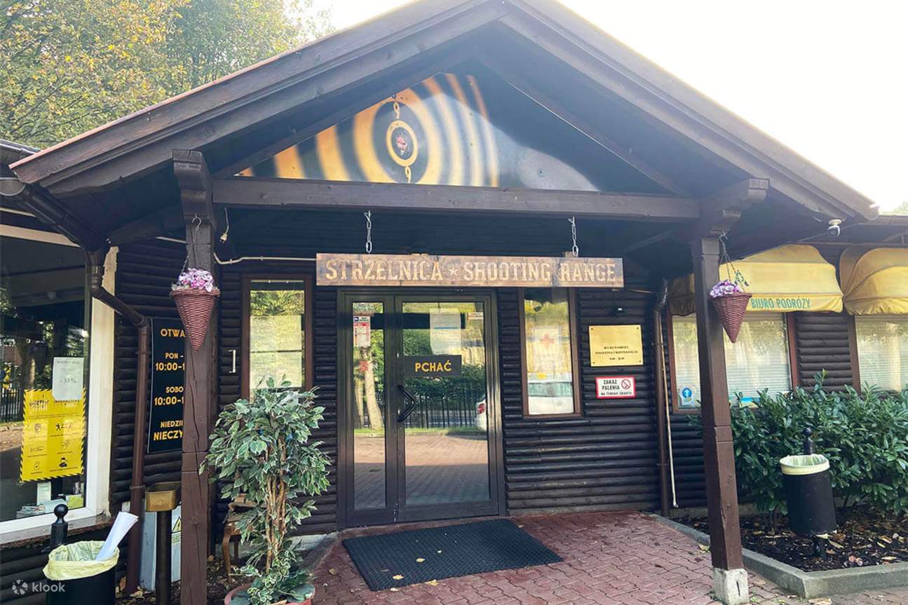 Group Gdansk Indoor Shooting with Transfers - Klook