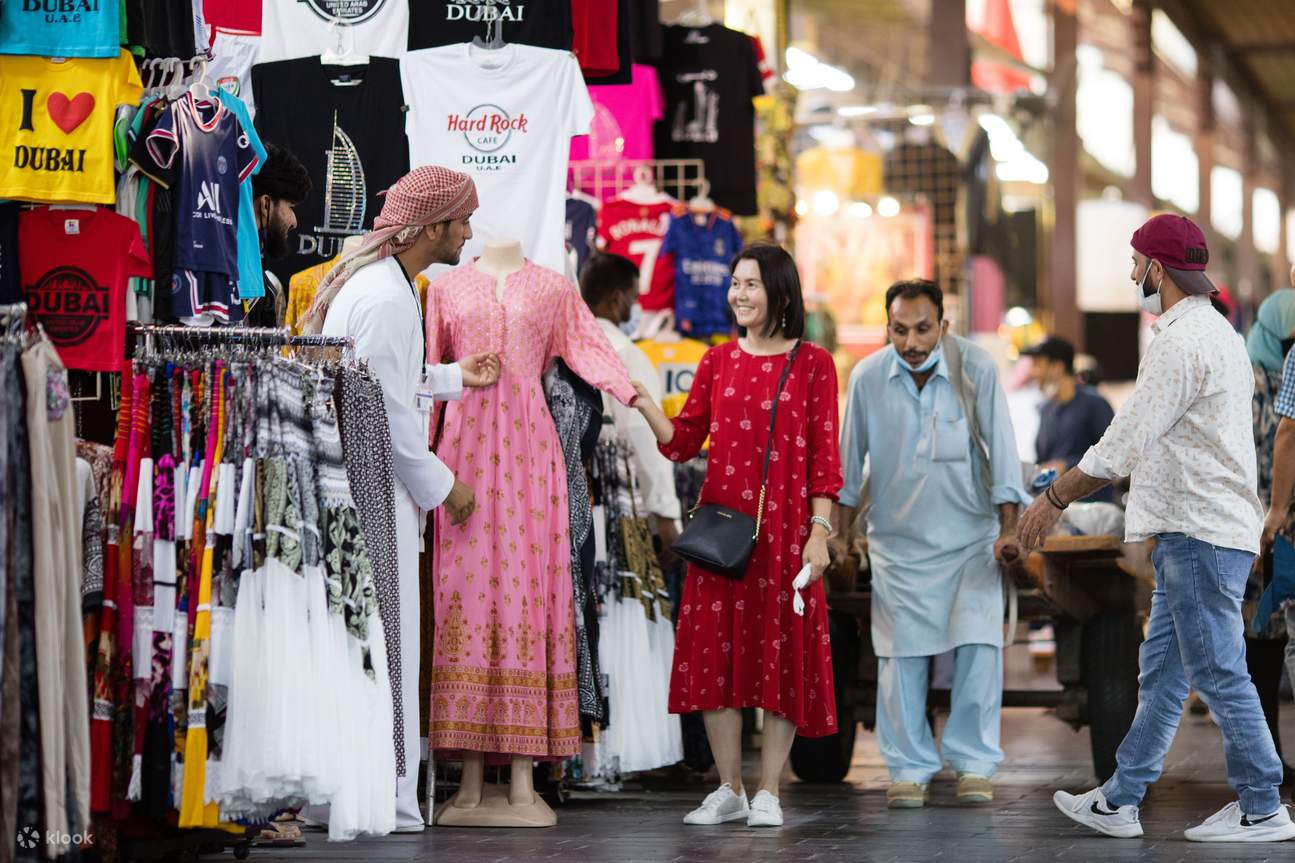 Jelajahi Tur Aladdin Dubai: Museum, Pasar Terbuka, Kuliner Jalanan ...