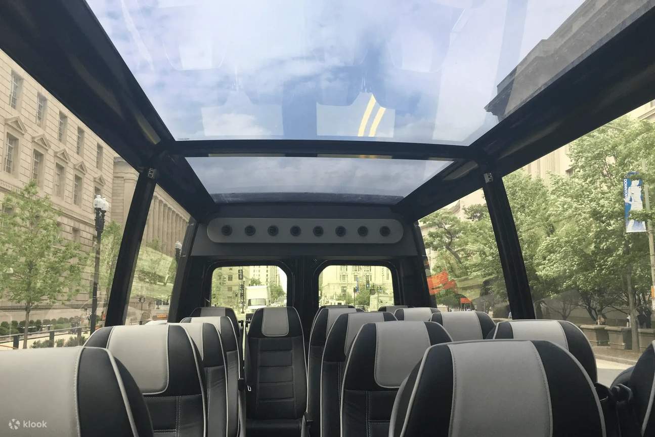 The White House dan Capitol Building Ikut Serta dalam Bus Tour - Klook ...