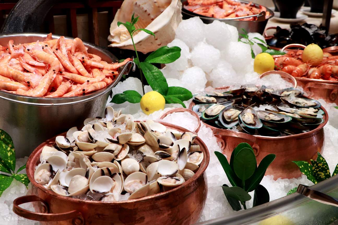 Staycation Makau: Paket Staycation Sofitel Macau di Ponte 16 - Klook ...