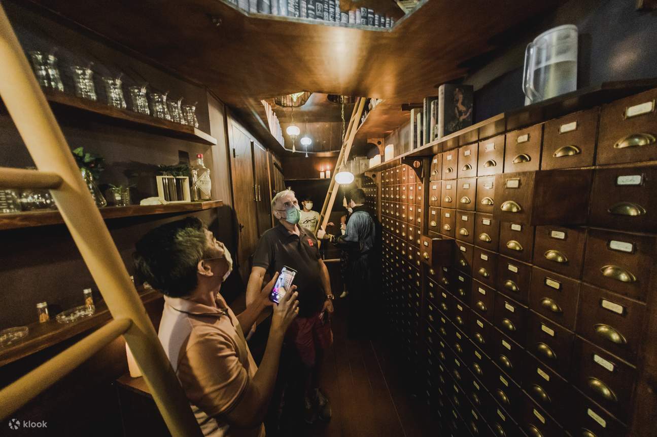 ABSURDITIES, Immersive Dining in Singapore by ANDSOFORTH - Klook Singapore