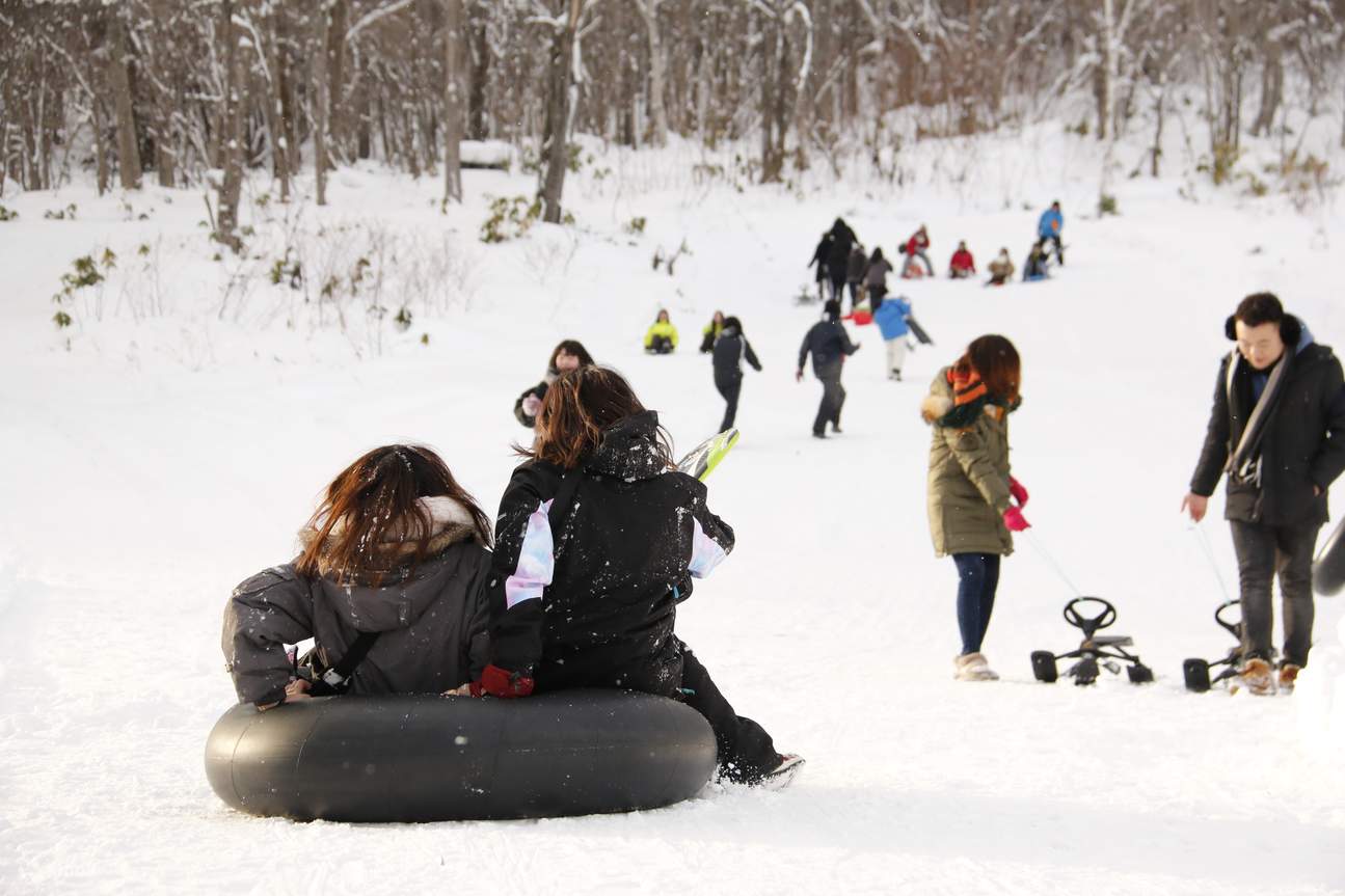 Sapporo Wonderland Sapporo Snow Park Half-day Tour｜Including Genghis ...