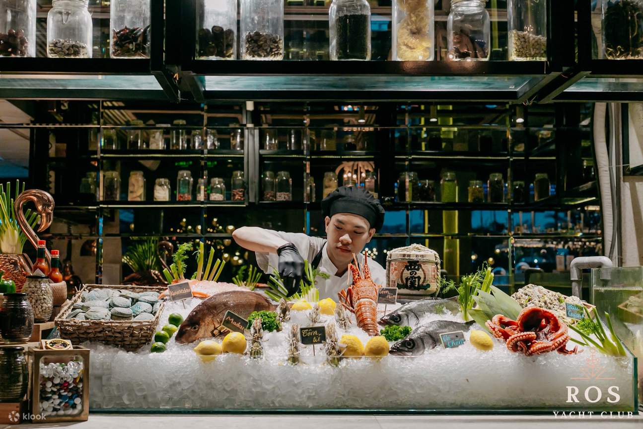 Ros Yacht Club - Fine Dining Experience by Saigon Riverside - Klook ...
