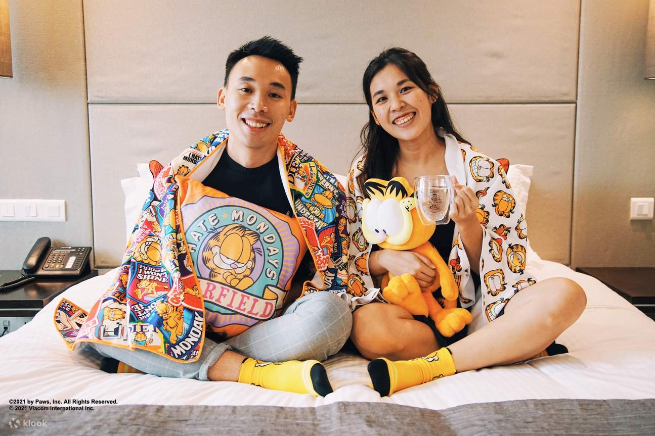 Exclusive Garfield Take Home Merchandise Staycation at Carlton Hotel ...