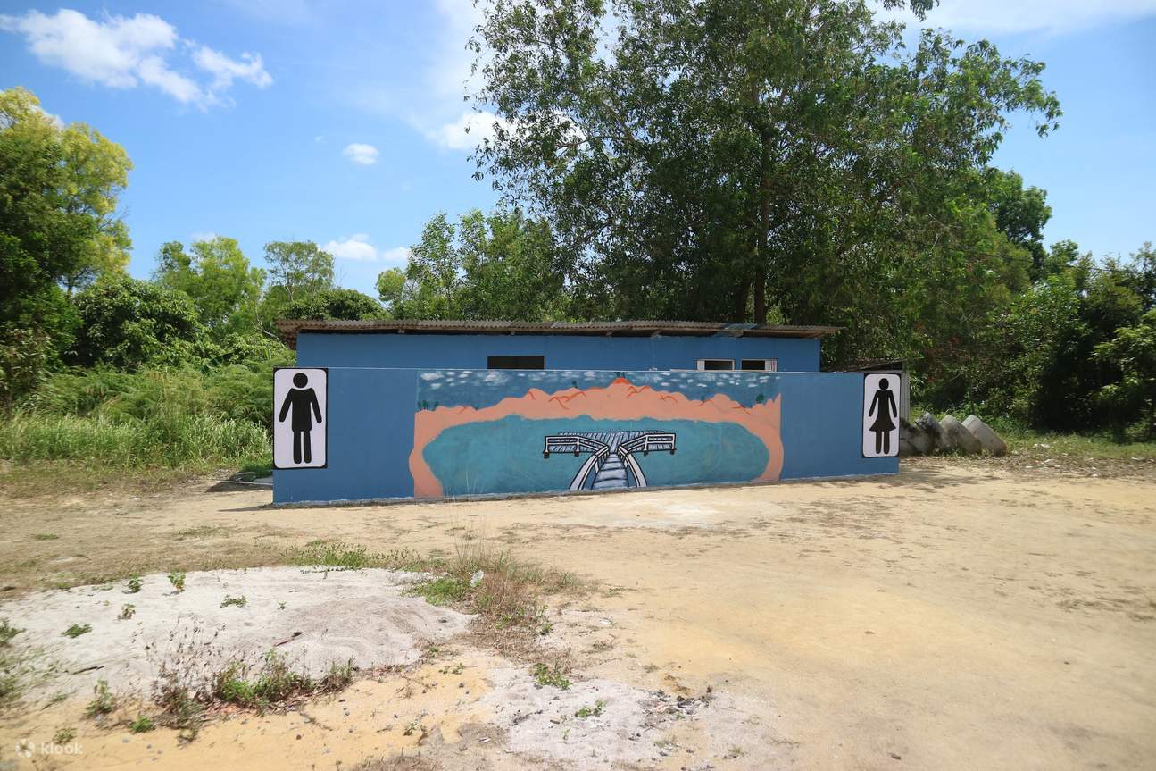 Sand Dunes & Blue Lake Bintan - Klook Singapore