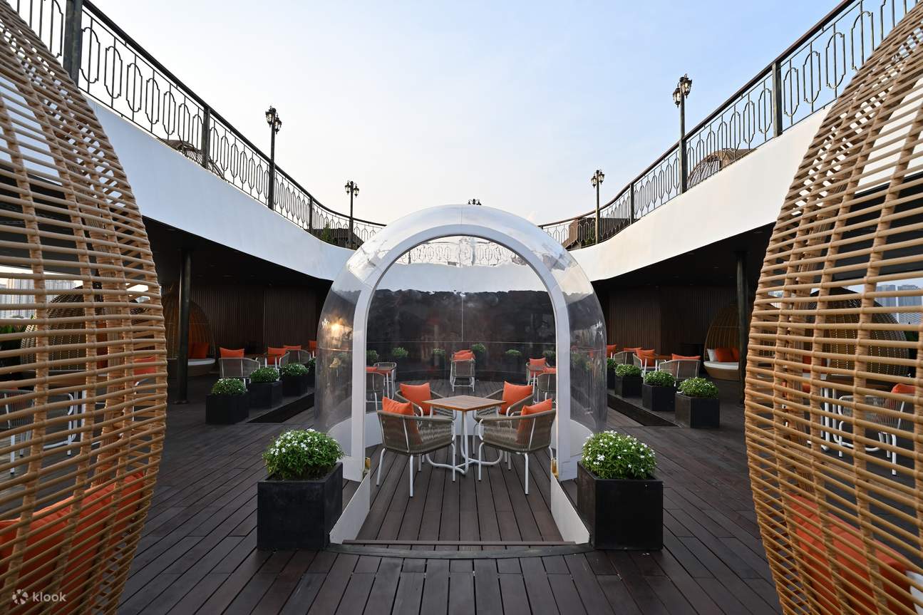 REVER Cruise: A Refined Dining Journey Along the Saigon River - Klook ...