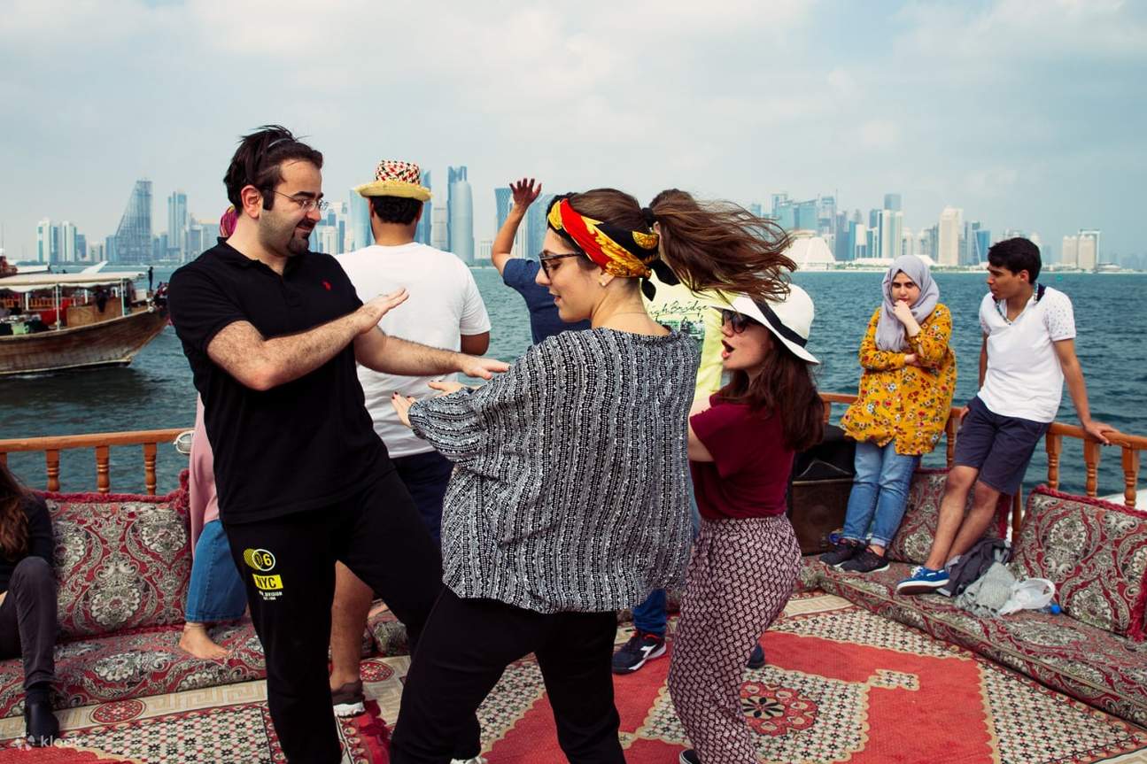 Dhow Boat Trip dengan Hidangan di Qatar - Klook Indonesia