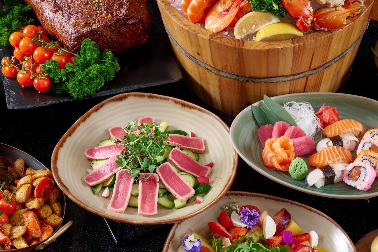 CLOVE ที่โรงแรมสวิสโซเทล เดอะ สแตมฟอร์ด - Klook ประเทศไทย