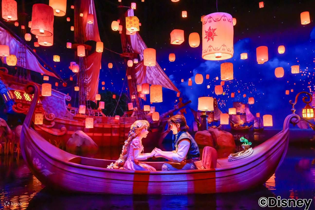 Tokyo Disneyland & Tokyo DisneySea Park Ticket - Klook