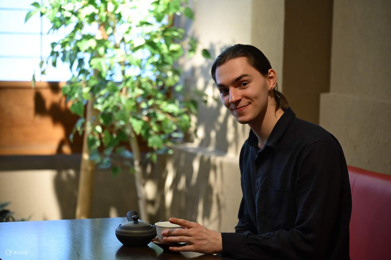Learn How to Brew Delicious Tea at a Japanese Tea Specialty Cafe (Osaka ...