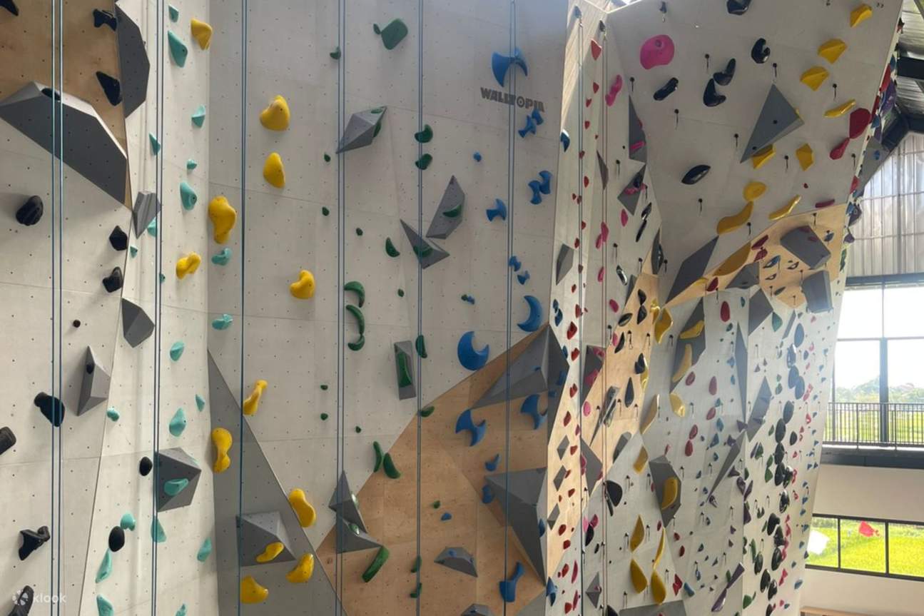 Rock Island Indoor Wall Climbing Gym in Bali - Klook Philippines