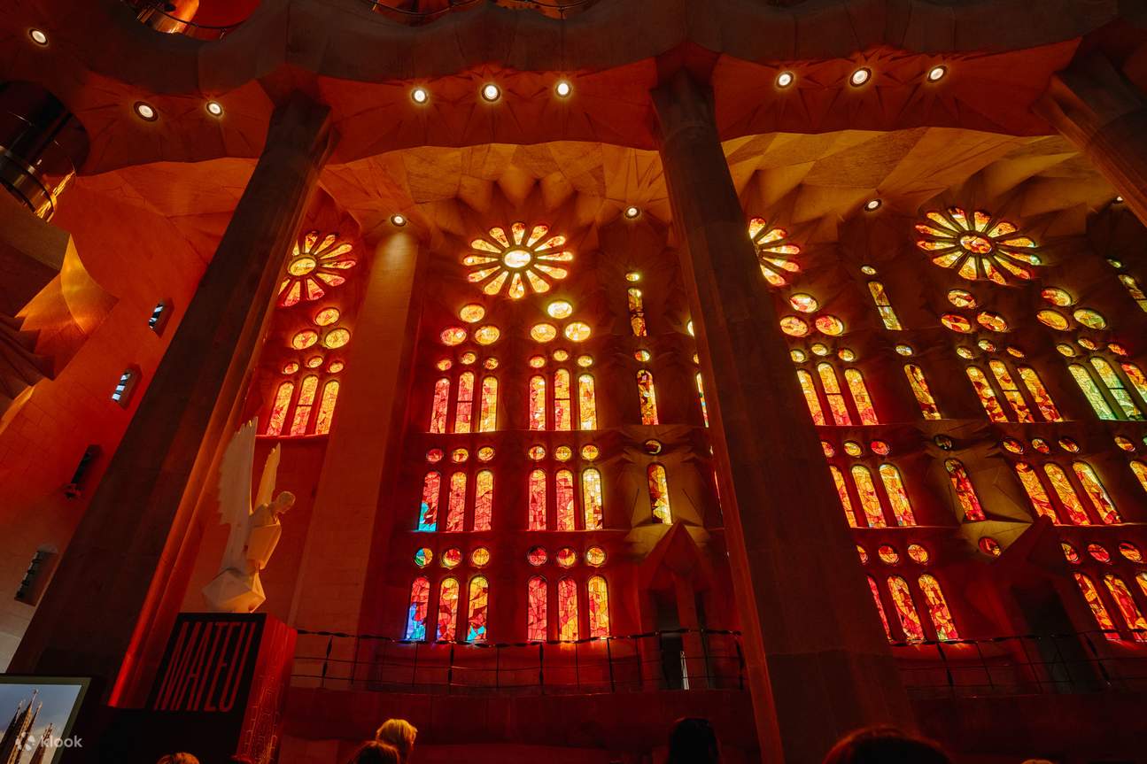 Sagrada Familia evening tour in Barcelona - Klook United Kingdom