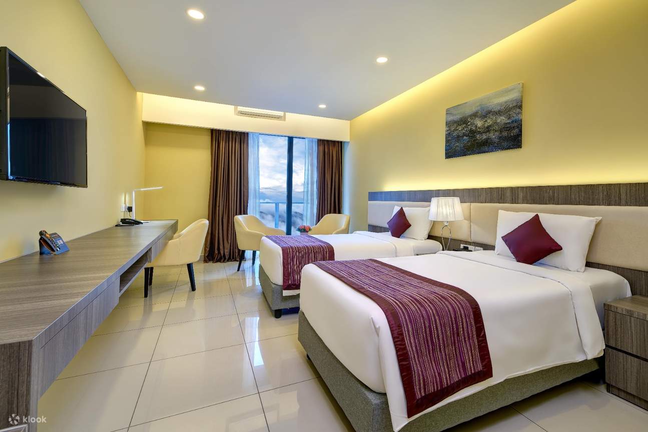 Genting Highlands Attraction Combo and Deluxe Room at Grand Ion Delemen ...