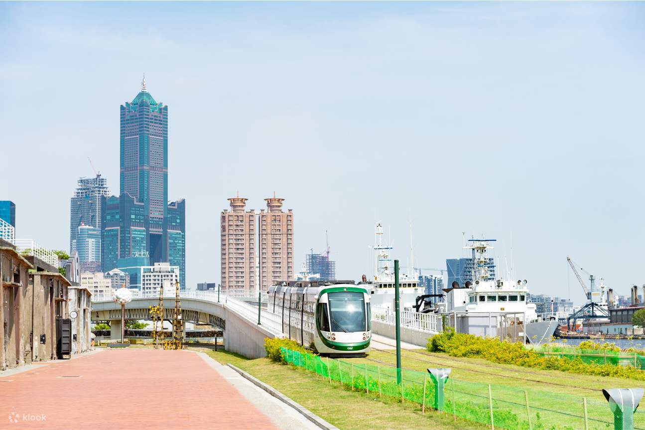 Kaohsiung: Classic Kaohsiung Day Tour - Klook Singapore