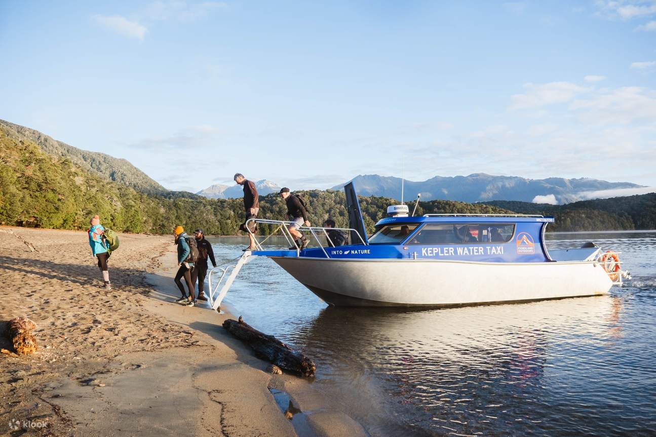 Kepler Track Day Walk by Water Taxi - Klook India