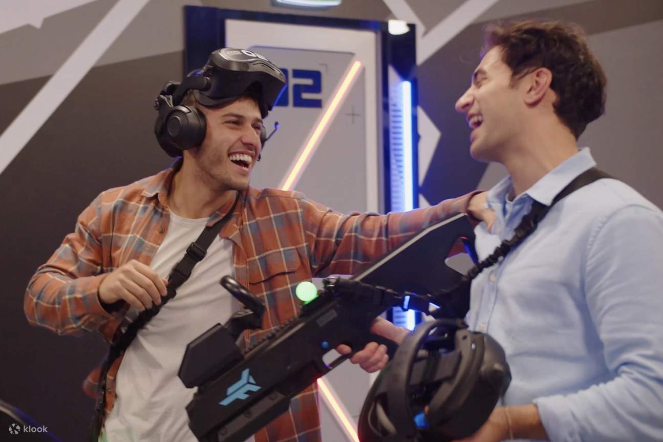 Virtual Reality Gaming Experience in Gold Coast - Klook Singapore
