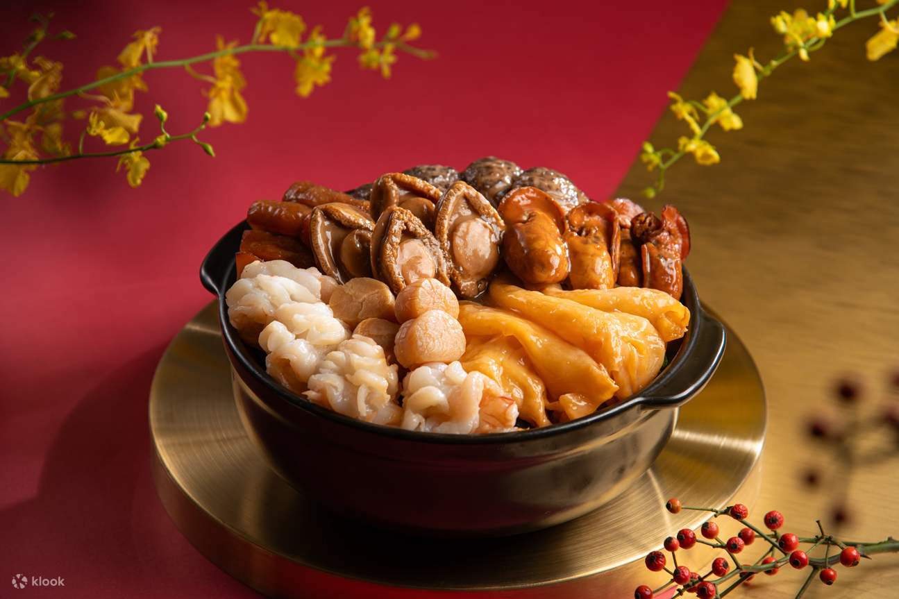 Ming Court Winter Solstice Festive Casserole & Premium Set | Pick up at ...